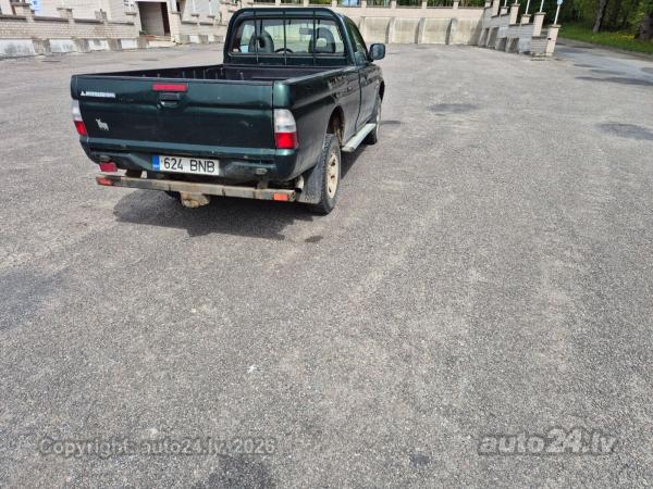 Mitsubishi l-200 2002 in Parnu, with an engine capacity of 2.50 L and mileage of 276 thousand km for 3400 €, photo 1 on AUTOMOTO.COM.LV