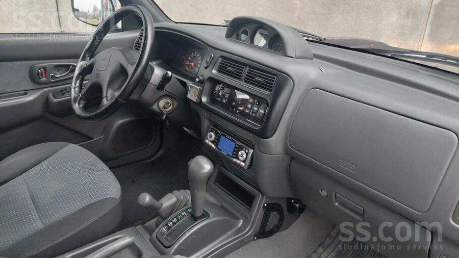Mitsubishi l-200 2003 Rīga, ar dzinēja tilpumu 2.50 L un nobraukumu 260 tūkst. km par 4500 €, foto 11 vietnē AUTOMOTO.COM.LV