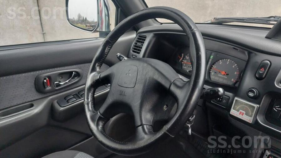Mitsubishi l-200 2003 Rīga, ar dzinēja tilpumu 2.50 L un nobraukumu 260 tūkst. km par 4500 €, foto 15 vietnē AUTOMOTO.COM.LV