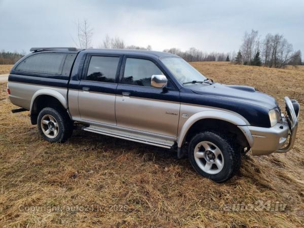 Mitsubishi l-200 2003 Otepē, ar dzinēja tilpumu 2.50 L un nobraukumu 373 tūkst. km par 5350 €, foto 1 vietnē AUTOMOTO.COM.LV