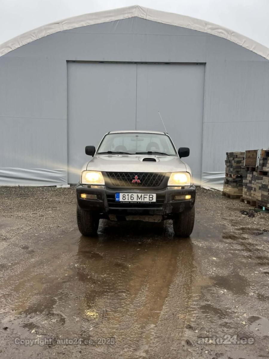Mitsubishi l-200 2005 Tallina, ar dzinēja tilpumu 2.50 L un nobraukumu 322 tūkst. km par 3800 €, foto 5 vietnē AUTOMOTO.COM.LV