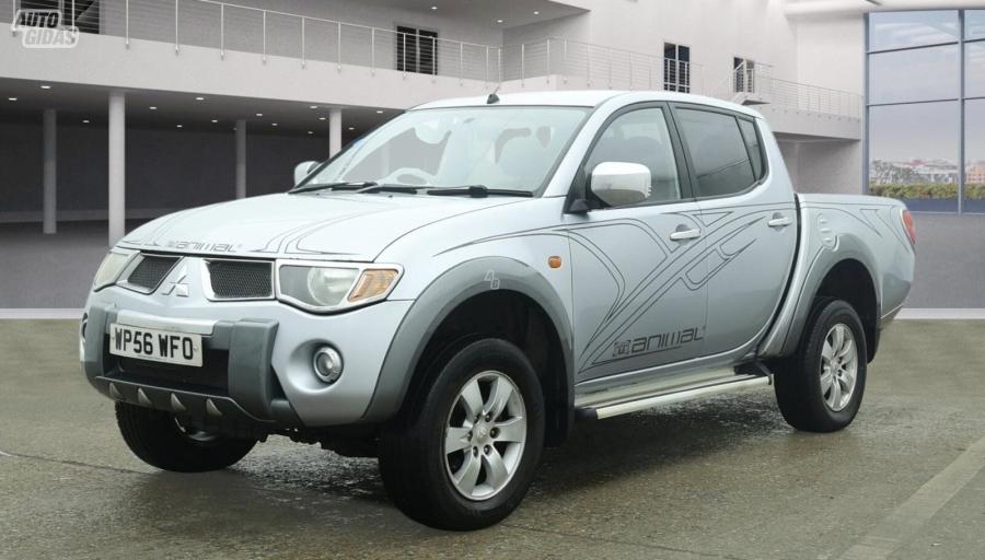 Mitsubishi l-200 2007 Panevēža, ar dzinēja tilpumu 2.50 L un nobraukumu 155 tūkst. km par 5300 €, foto 5 vietnē AUTOMOTO.COM.LV
