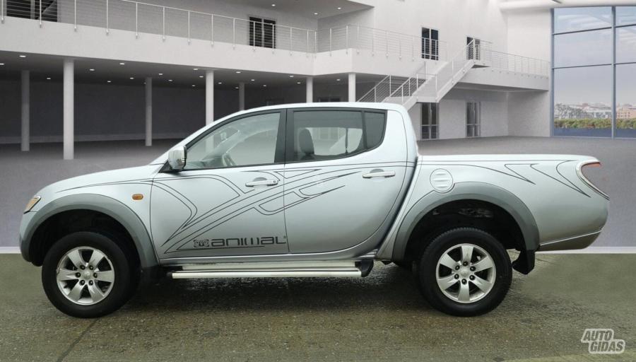 Mitsubishi l-200 2007 Panevēža, ar dzinēja tilpumu 2.50 L un nobraukumu 155 tūkst. km par 5300 €, foto 11 vietnē AUTOMOTO.COM.LV