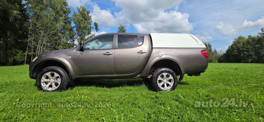 Mitsubishi l-200 2011 Tartu, ar dzinēja tilpumu 2.50 L un nobraukumu 233 tūkst. km par 12800 €, foto 3 vietnē AUTOMOTO.COM.LV
