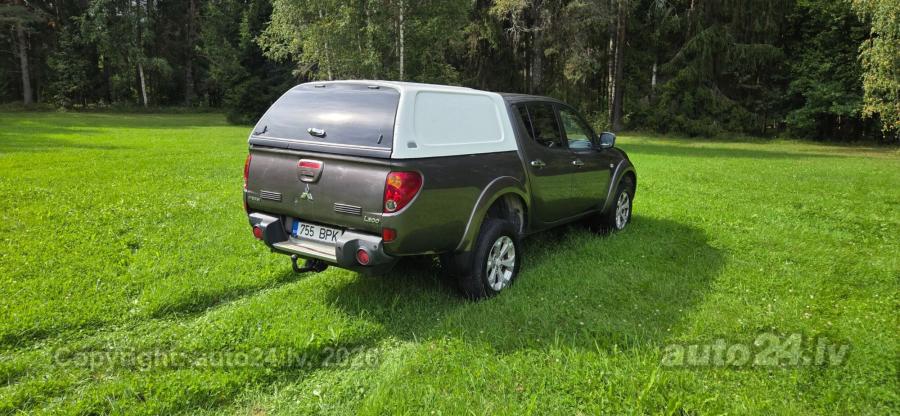 Mitsubishi l-200 2011 Tartu, ar dzinēja tilpumu 2.50 L un nobraukumu 233 tūkst. km par 12800 €, foto 6 vietnē AUTOMOTO.COM.LV