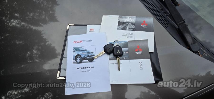 Mitsubishi l-200 2011 Tartu, ar dzinēja tilpumu 2.50 L un nobraukumu 233 tūkst. km par 12800 €, foto 17 vietnē AUTOMOTO.COM.LV