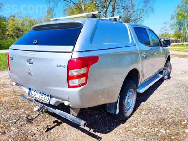 Mitsubishi l-200 2018 in Ventspils, with an engine capacity of 2.40 L and mileage of 187 thousand km for 18700 €, photo 3 on AUTOMOTO.COM.LV