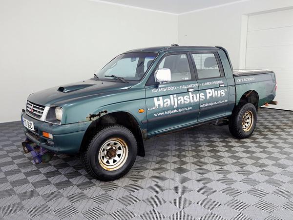 Зеленый Мицубиси Л 200 1997 в Таллин, объемом двигателя 2.50 л и пробегом 284 тыс. км за 1099 €, фото 3 на AUTOMOTO.COM.LV