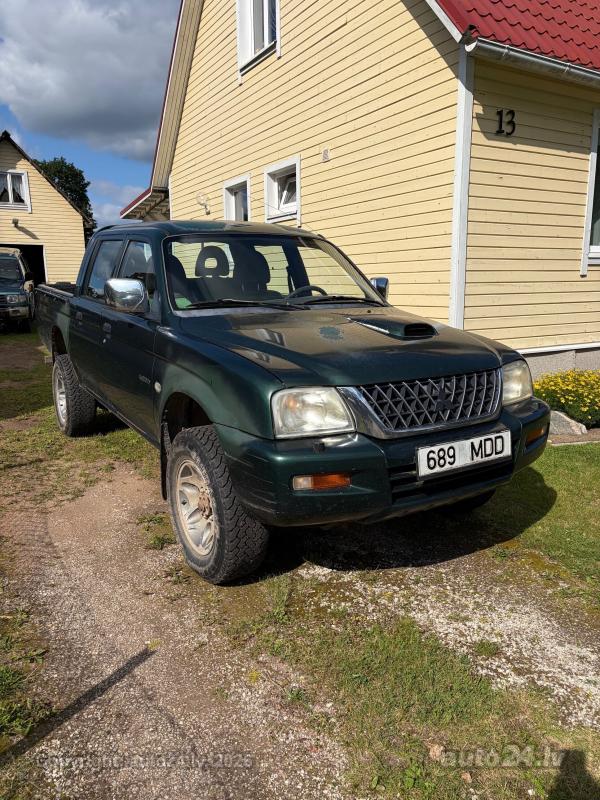 Zaļš Mitsubishi l-200 2002 Tallina, ar dzinēja tilpumu 2.50 L un nobraukumu 0 tūkst. km par 2500 €, foto 2 vietnē AUTOMOTO.COM.LV