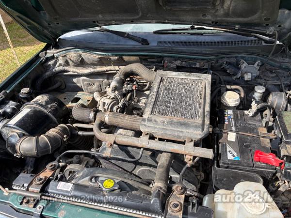 Zaļš Mitsubishi l-200 2002 Tallina, ar dzinēja tilpumu 2.50 L un nobraukumu 0 tūkst. km par 2500 €, foto 7 vietnē AUTOMOTO.COM.LV