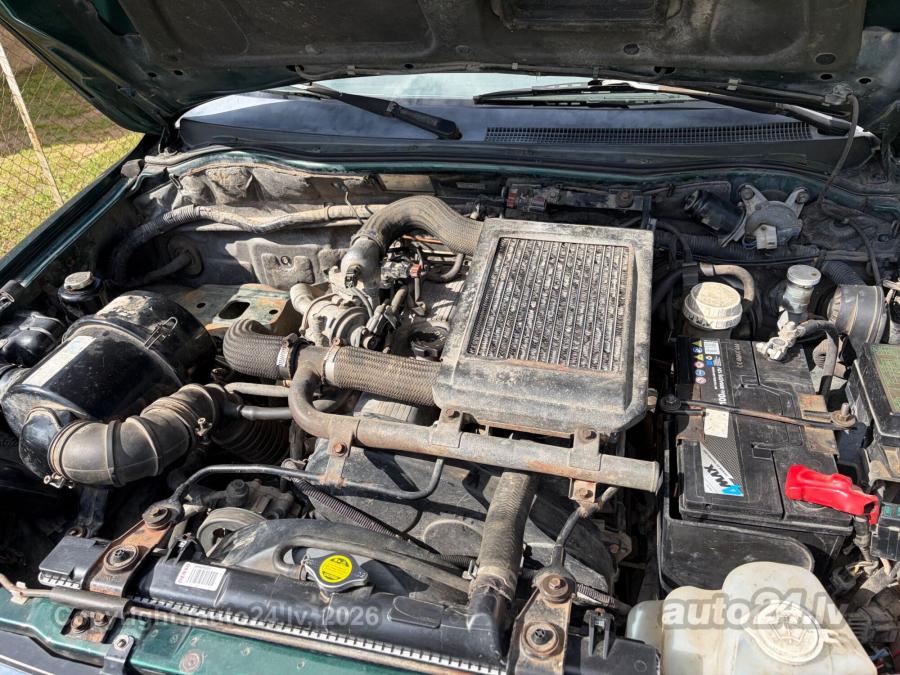 Zaļš Mitsubishi l-200 2002 Tallina, ar dzinēja tilpumu 2.50 L un nobraukumu 0 tūkst. km par 2500 €, foto 8 vietnē AUTOMOTO.COM.LV