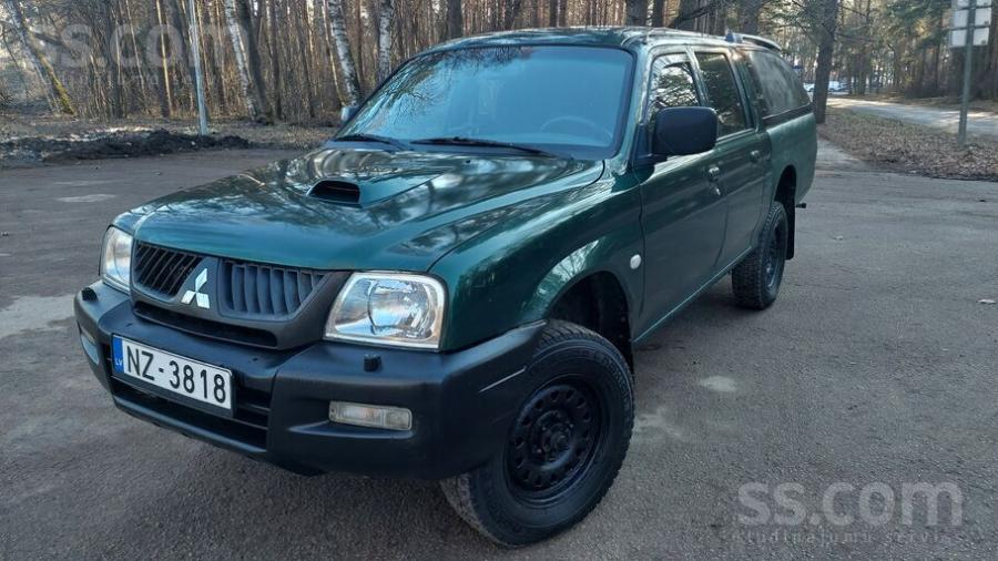 Green Mitsubishi l-200 2005 in Riga, with an engine capacity of 2.50 L and mileage of 0 thousand km for 3800 €, photo 3 on AUTOMOTO.COM.LV