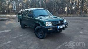 Green Mitsubishi l-200 2005 in Riga, with an engine capacity of 2.50 L and mileage of 0 thousand km for 3800 €, photo 18 on AUTOMOTO.COM.LV