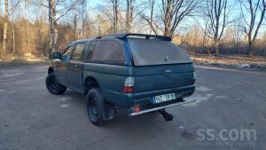 Green Mitsubishi l-200 2005 in Riga, with an engine capacity of 2.50 L and mileage of 0 thousand km for 3800 €, photo 22 on AUTOMOTO.COM.LV