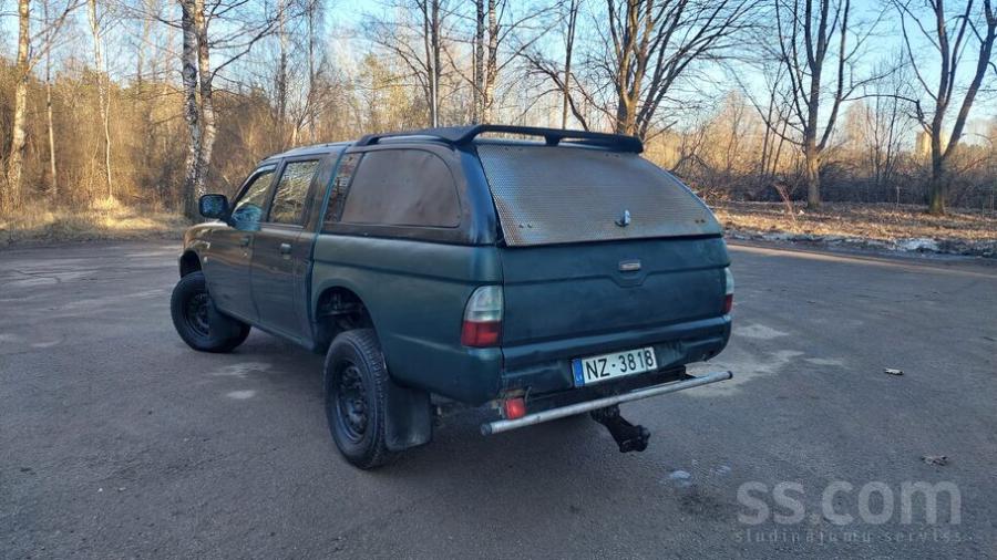 Green Mitsubishi l-200 2005 in Riga, with an engine capacity of 2.50 L and mileage of 0 thousand km for 3800 €, photo 22 on AUTOMOTO.COM.LV