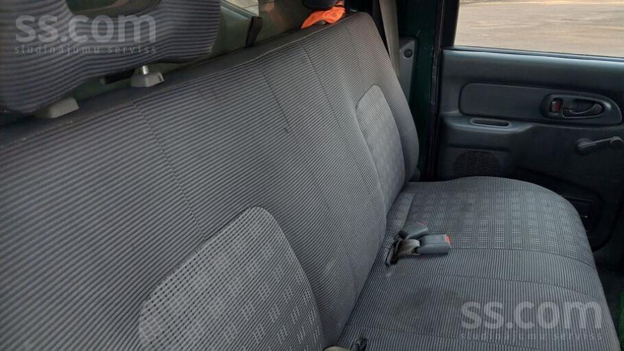 Green Mitsubishi l-200 2005 in Riga, with an engine capacity of 2.50 L and mileage of 0 thousand km for 3800 €, photo 28 on AUTOMOTO.COM.LV