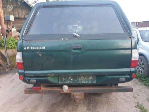 Zaļš Mitsubishi l-200 2005 Viļņa, ar dzinēja tilpumu 2.48 L un nobraukumu 200 tūkst. km par 4500 €, foto 7 vietnē AUTOMOTO.COM.LV