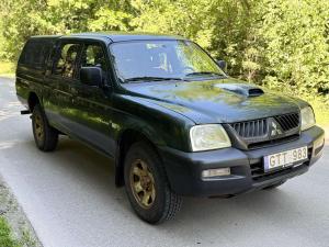 Zaļš Mitsubishi l-200 2006 Viļņa, ar dzinēja tilpumu 2.50 L un nobraukumu 33 tūkst. km par 3500 €, foto 3 vietnē AUTOMOTO.COM.LV
