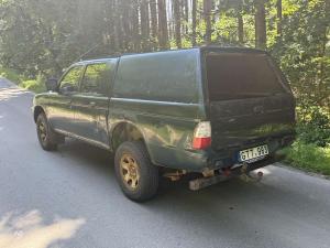Zaļš Mitsubishi l-200 2006 Viļņa, ar dzinēja tilpumu 2.50 L un nobraukumu 33 tūkst. km par 3500 €, foto 7 vietnē AUTOMOTO.COM.LV