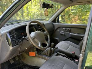 Zaļš Mitsubishi l-200 2006 Viļņa, ar dzinēja tilpumu 2.50 L un nobraukumu 33 tūkst. km par 3500 €, foto 12 vietnē AUTOMOTO.COM.LV