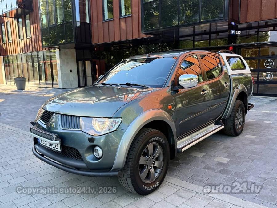 Зеленый Мицубиси Л 200 2008 в Таллин, объемом двигателя 2.50 л и пробегом 312 тыс. км за 9699 €, фото 4 на AUTOMOTO.COM.LV