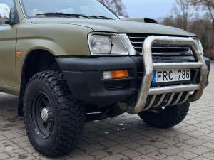 Zaļš Mitsubishi l-200 2000 Viļņa, ar dzinēja tilpumu 2.50 L un nobraukumu 285 tūkst. km par 4700 €, foto 18 vietnē AUTOMOTO.COM.LV