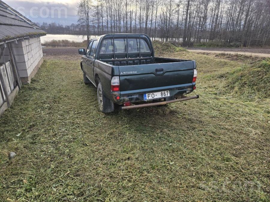 Зеленый Мицубиси Л 200 2005 в Екабпилс, объемом двигателя 2.50 л и пробегом 390 тыс. км за 2500 €, фото 3 на AUTOMOTO.COM.LV