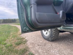 Zaļš Mitsubishi l-200 2005 Liepāja, ar dzinēja tilpumu 2.50 L un nobraukumu 345 tūkst. km par 6800 €, foto 7 vietnē AUTOMOTO.COM.LV