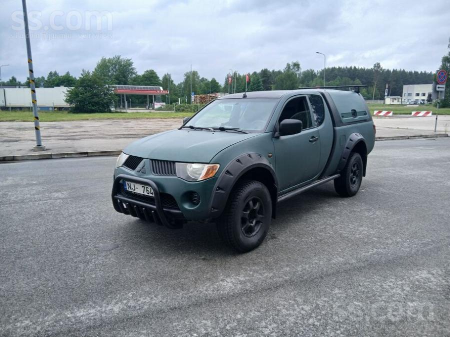 Zaļš Mitsubishi l-200 2008 Rīga, ar dzinēja tilpumu 2.50 L un nobraukumu 218 tūkst. km par 9680 €, foto 1 vietnē AUTOMOTO.COM.LV