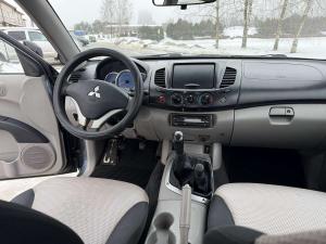 Zaļš Mitsubishi l-200 2008 Viļņa, ar dzinēja tilpumu 2.48 L un nobraukumu 235 tūkst. km par 7100 €, foto 14 vietnē AUTOMOTO.COM.LV