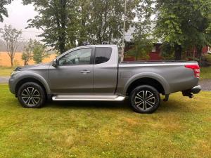 Green Mitsubishi l-200 2019 in Vilnius, with an engine capacity of 2.44 L and mileage of 263 thousand km for 13000 €, photo 10 on AUTOMOTO.COM.LV