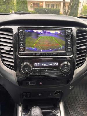 Green Mitsubishi l-200 2019 in Vilnius, with an engine capacity of 2.44 L and mileage of 263 thousand km for 13000 €, photo 16 on AUTOMOTO.COM.LV