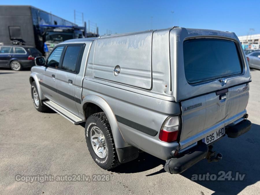 Grey Mitsubishi l-200 2001 in Tartu, with an engine capacity of 2.50 L and mileage of 190 thousand km for 2999 €, photo 6 on AUTOMOTO.COM.LV