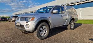 Pelēks Mitsubishi l-200 2006 Rīga, ar dzinēja tilpumu 2.50 L un nobraukumu 337 tūkst. km par 8725 €, foto  vietnē AUTOMOTO.COM.LV