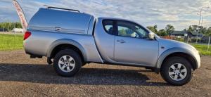 Grey Mitsubishi l-200 2006 in Riga, with an engine capacity of 2.50 L and mileage of 337 thousand km for 8725 €, photo 32 on AUTOMOTO.COM.LV
