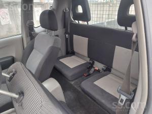 Grey Mitsubishi l-200 2007 in Riga, with an engine capacity of 2.50 L and mileage of 255 thousand km for 4700 €, photo 8 on AUTOMOTO.COM.LV