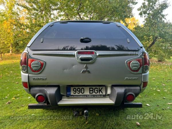 Pelēks Mitsubishi l-200 2008 Elva, ar dzinēja tilpumu 2.50 L un nobraukumu 298 tūkst. km par 7000 €, foto 6 vietnē AUTOMOTO.COM.LV