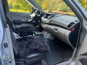 Grey Mitsubishi l-200 2008 in Elva, with an engine capacity of 2.50 L and mileage of 298 thousand km for 7000 €, photo 8 on AUTOMOTO.COM.LV
