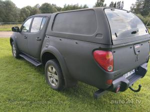 Pelēks Mitsubishi l-200 2011 Paide, ar dzinēja tilpumu 2.50 L un nobraukumu 0 tūkst. km par 7700 €, foto 5 vietnē AUTOMOTO.COM.LV
