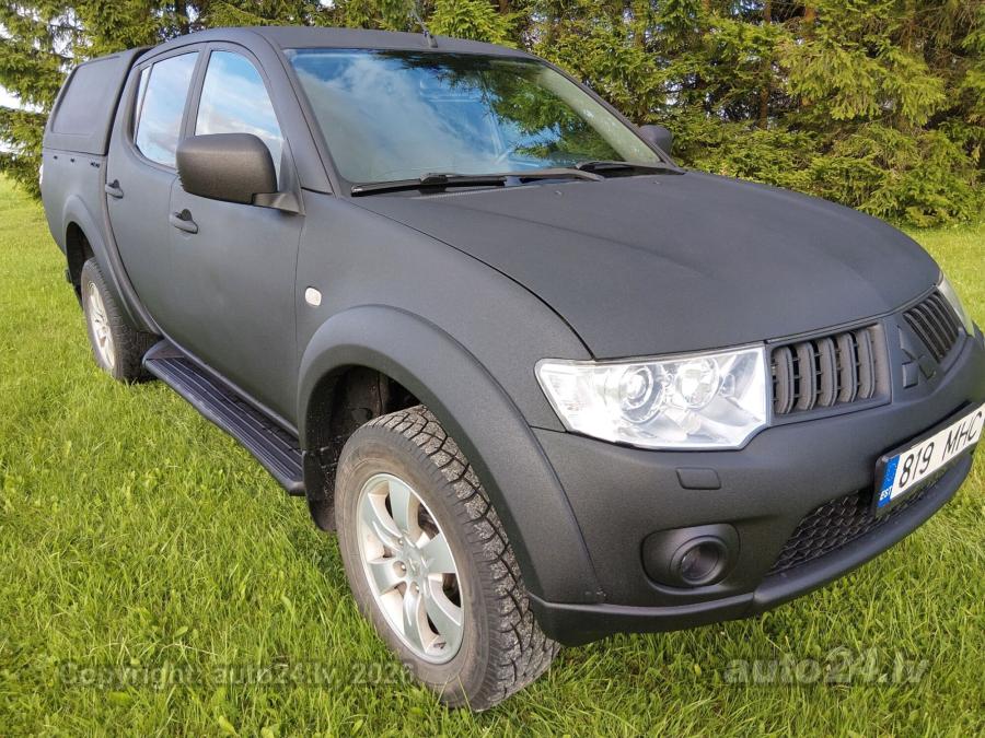 Pelēks Mitsubishi l-200 2011 Paide, ar dzinēja tilpumu 2.50 L un nobraukumu 0 tūkst. km par 7700 €, foto 9 vietnē AUTOMOTO.COM.LV