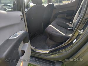 Pelēks Mitsubishi l-200 2011 Paide, ar dzinēja tilpumu 2.50 L un nobraukumu 0 tūkst. km par 7700 €, foto 13 vietnē AUTOMOTO.COM.LV
