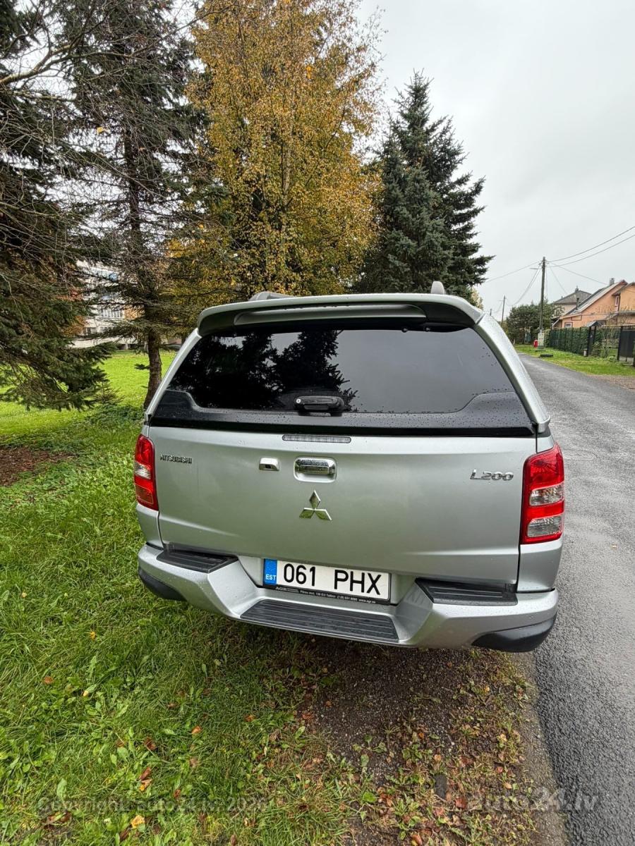 Pelēks Mitsubishi l-200 2019 Narva, ar dzinēja tilpumu 2.40 L un nobraukumu 79 tūkst. km par 25990 €, foto 7 vietnē AUTOMOTO.COM.LV