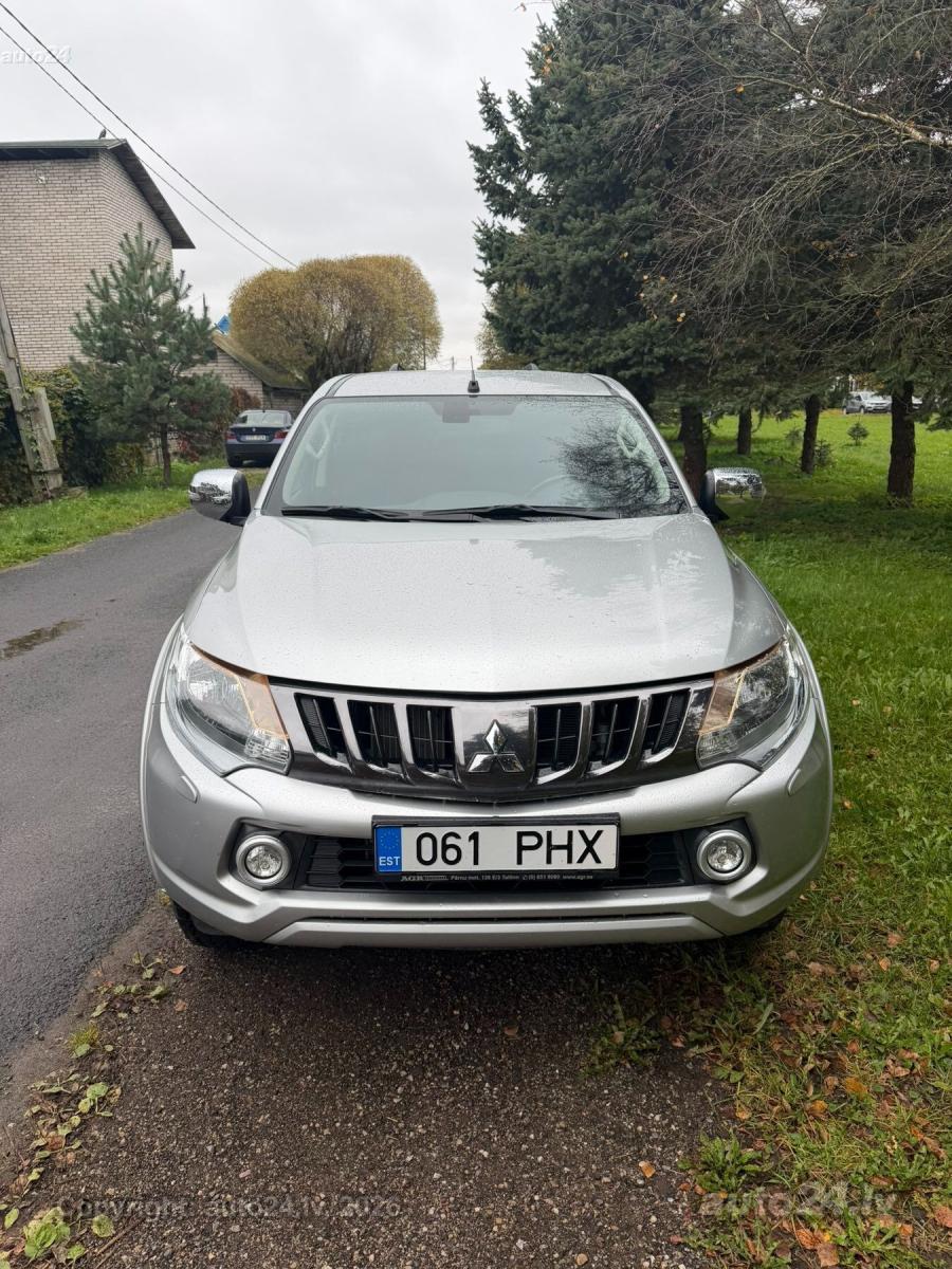 Pelēks Mitsubishi l-200 2019 Narva, ar dzinēja tilpumu 2.40 L un nobraukumu 79 tūkst. km par 25990 €, foto 8 vietnē AUTOMOTO.COM.LV