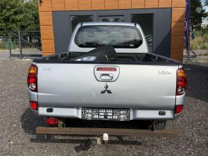 Pelēks Mitsubishi l-200 2006 Kauņa, ar dzinēja tilpumu 2.50 L un nobraukumu 92 tūkst. km par 7500 €, foto 6 vietnē AUTOMOTO.COM.LV