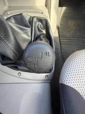 Pelēks Mitsubishi l-200 2006 Kauņa, ar dzinēja tilpumu 2.50 L un nobraukumu 92 tūkst. km par 7500 €, foto 35 vietnē AUTOMOTO.COM.LV
