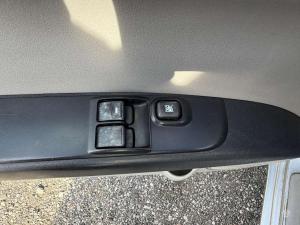 Pelēks Mitsubishi l-200 2006 Kauņa, ar dzinēja tilpumu 2.50 L un nobraukumu 92 tūkst. km par 7500 €, foto 38 vietnē AUTOMOTO.COM.LV
