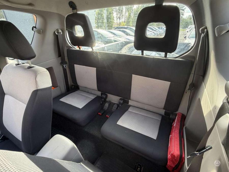 Pelēks Mitsubishi l-200 2006 Kauņa, ar dzinēja tilpumu 2.50 L un nobraukumu 92 tūkst. km par 7500 €, foto 39 vietnē AUTOMOTO.COM.LV