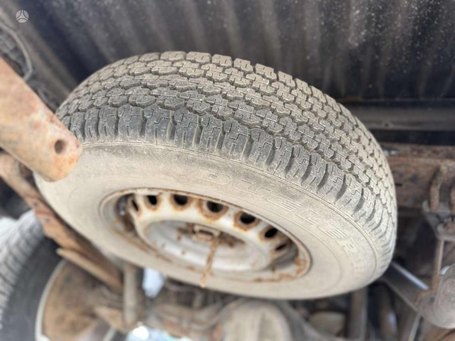 Pelēks Mitsubishi l-200 2006 Kauņa, ar dzinēja tilpumu 2.50 L un nobraukumu 92 tūkst. km par 7500 €, foto 42 vietnē AUTOMOTO.COM.LV