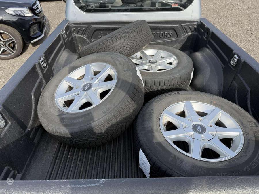 Pelēks Mitsubishi l-200 2006 Kauņa, ar dzinēja tilpumu 2.50 L un nobraukumu 92 tūkst. km par 7500 €, foto 10 vietnē AUTOMOTO.COM.LV