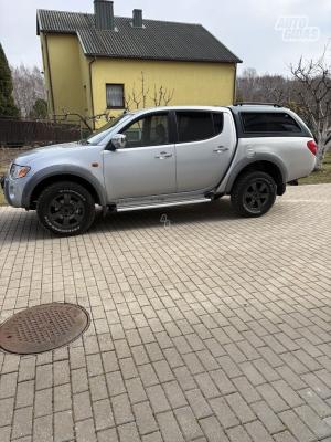 Pelēks Mitsubishi l-200 2007 Naujoji Akmenė, ar dzinēja tilpumu 2.50 L un nobraukumu 244 tūkst. km par 7500 €, foto 11 vietnē AUTOMOTO.COM.LV